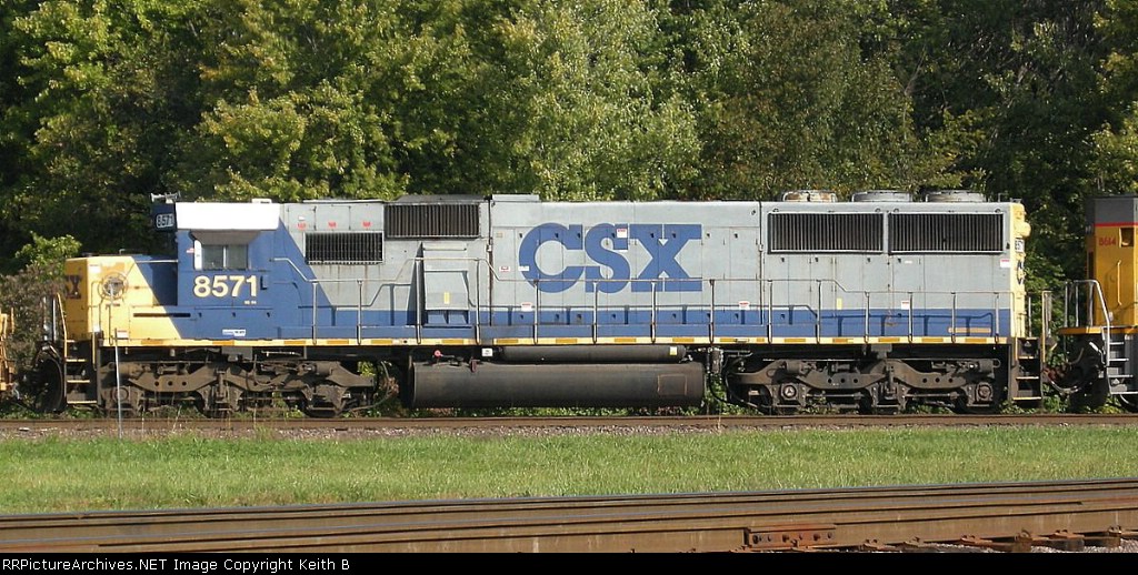 CSX 8571